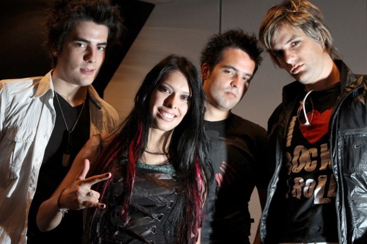 Revelação de Curitiba, CW7 já vive relação intensa e louca com fãs ...