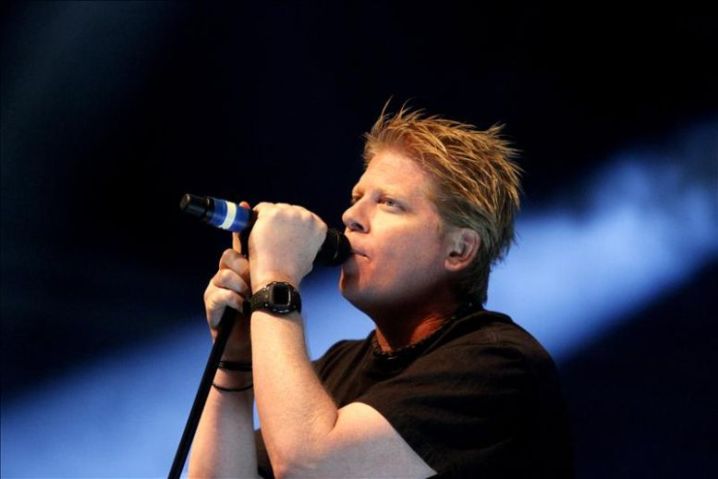 Vocalista do The Offspring diz que brasileiros são ‘loucos e ...