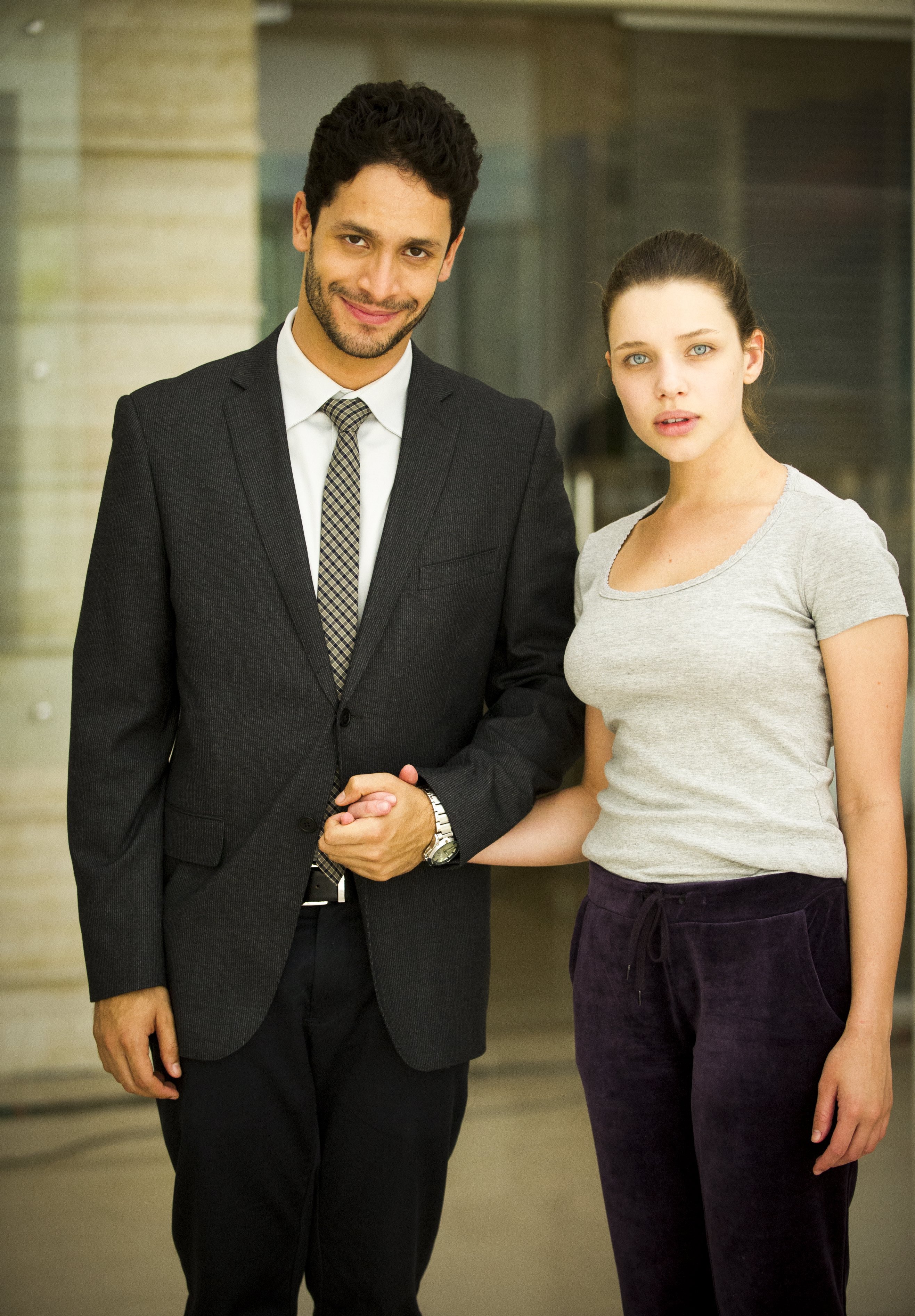 Ator comenta relação de Linda e Rafael: ‘É bacana ver esse amor puro ...