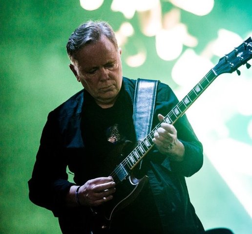 New Order: ‘Peter Hook é cruel e rancoroso’, diz Bernard Summer em ...