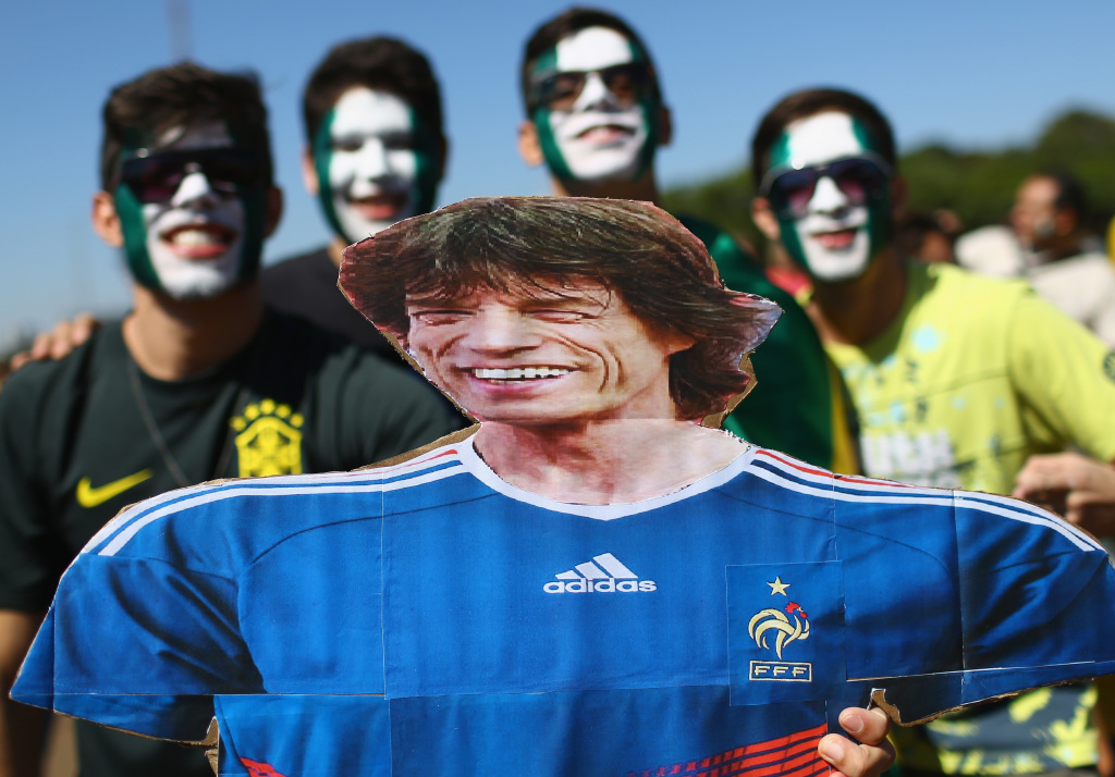 ‘Mick Jagger francês’ dá as caras em Brasília, mas estratégia de azar ...