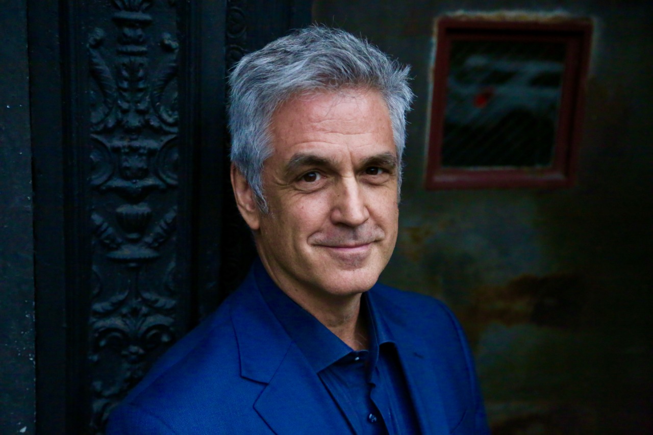 Mark Lambert presenteará fãs com live em tributo aos Beatles – Vírgula