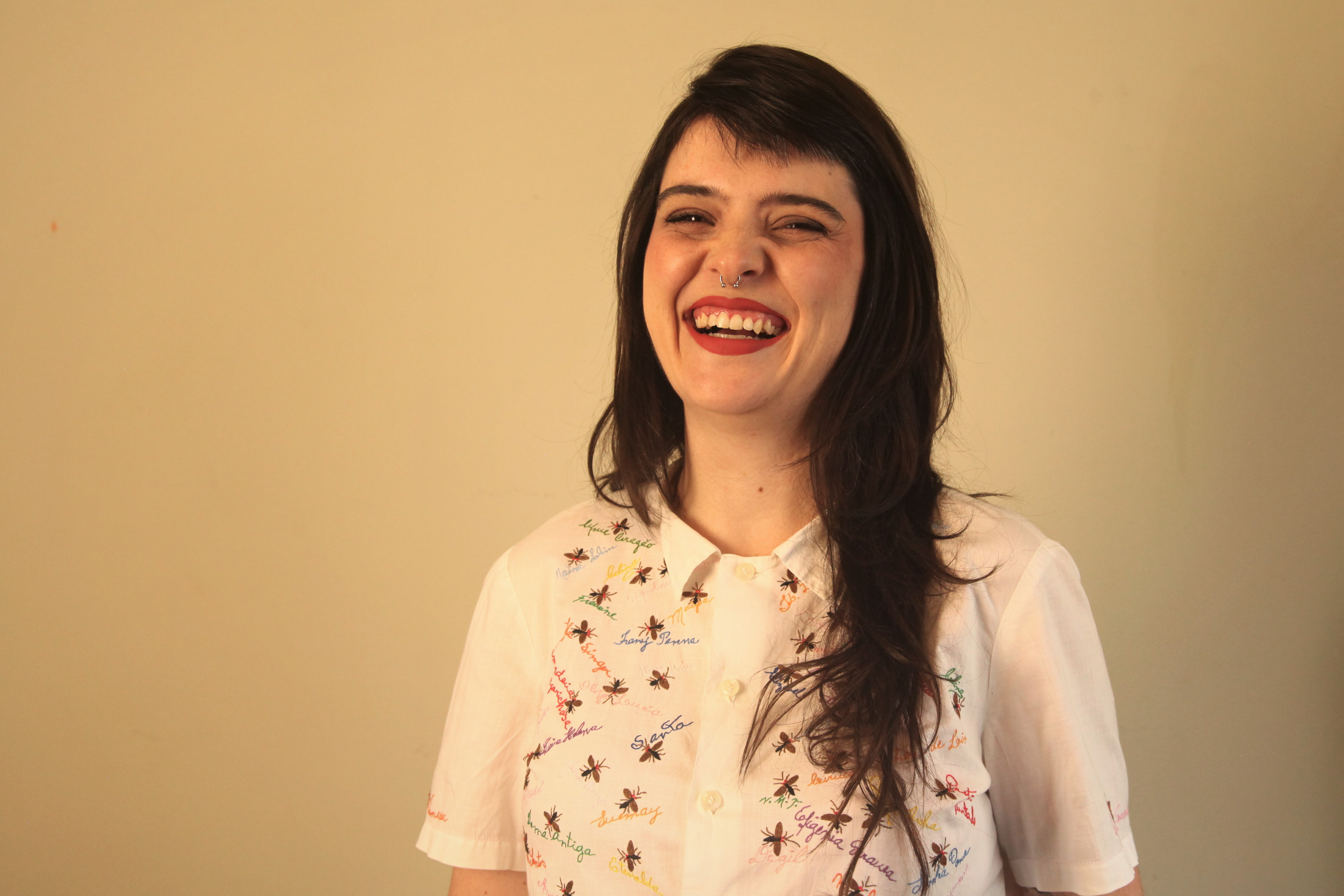 Helena Sofia leva apresenta turnê BRAVA no Paraná – Vírgula