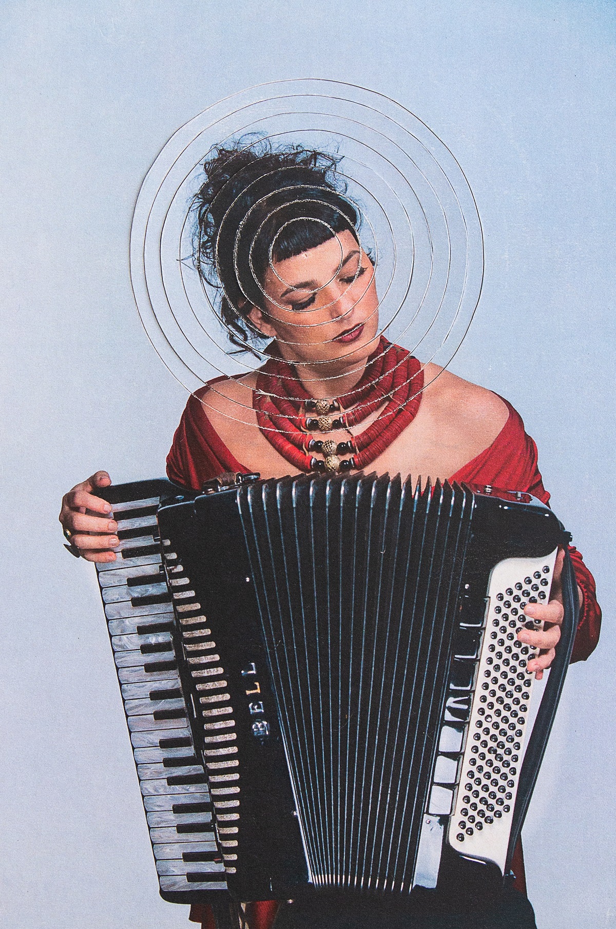 Lívia Mattos faz show do álbum “APNEIA” no Sesc 24 de Maio – Vírgula